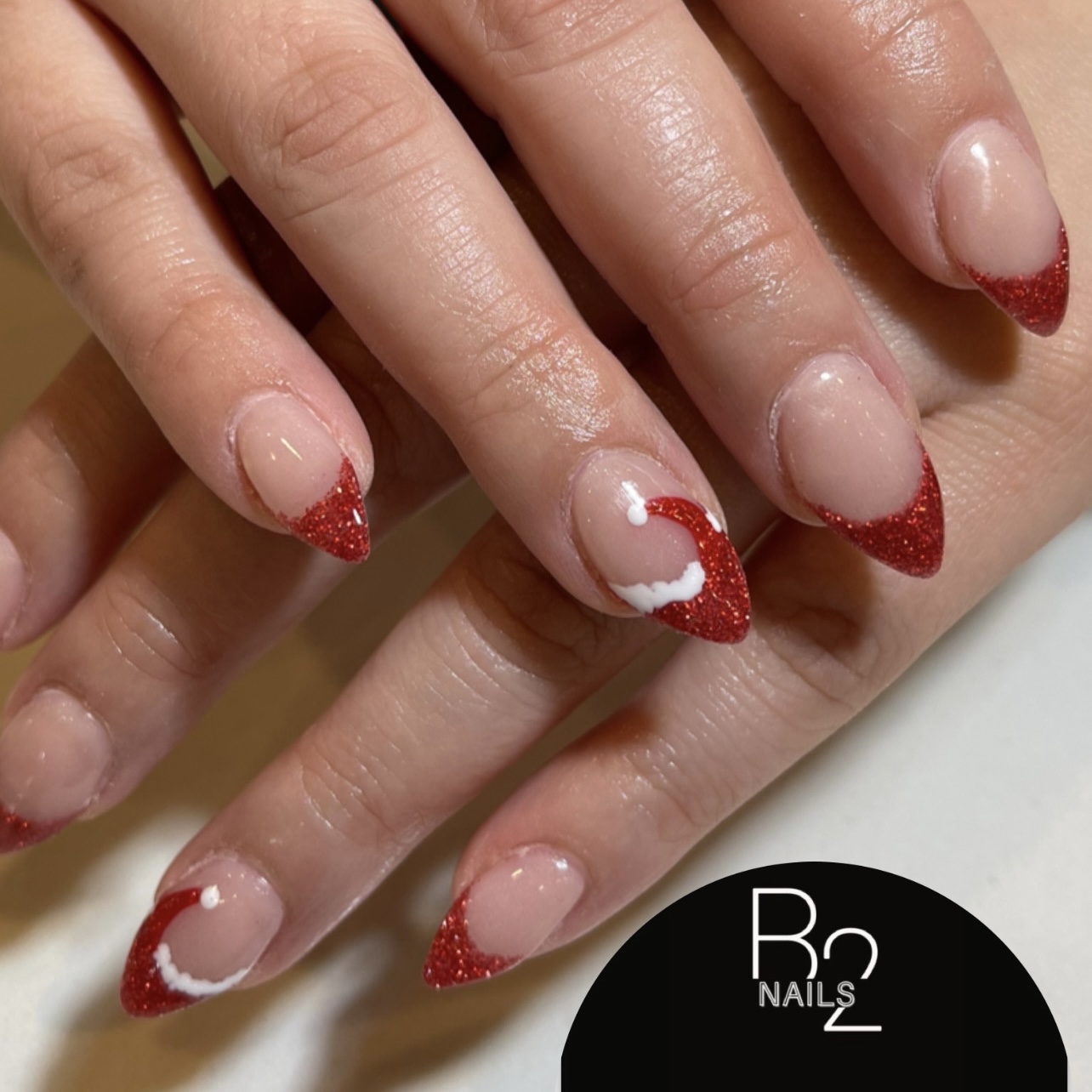 B2 Nails