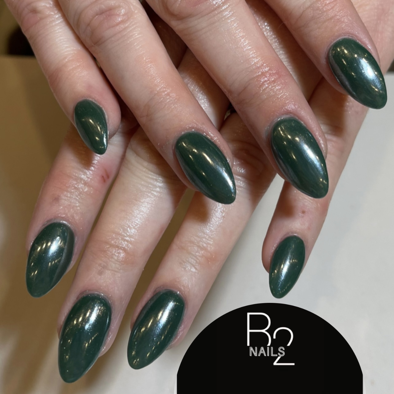 B2 Nails